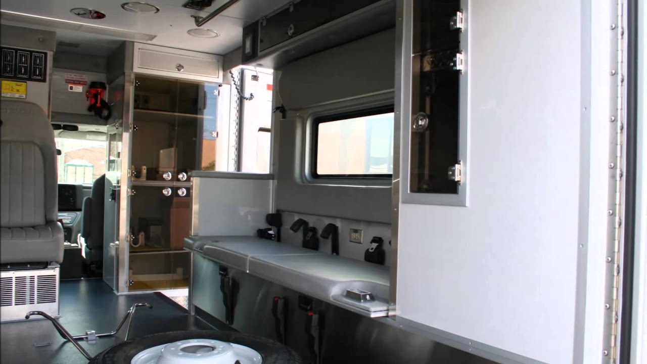 New Ambulance Delivery by VCI to Allamuchy Green 2013 Horton 553C Ford ...