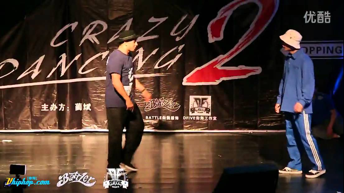 Salah (win) VS 張豐 | POPPING Best 32 | Crazy Dancing Vol.2 20140322 ...