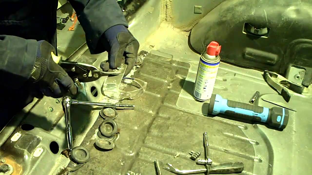 Fixing bumper brackets - YouTube