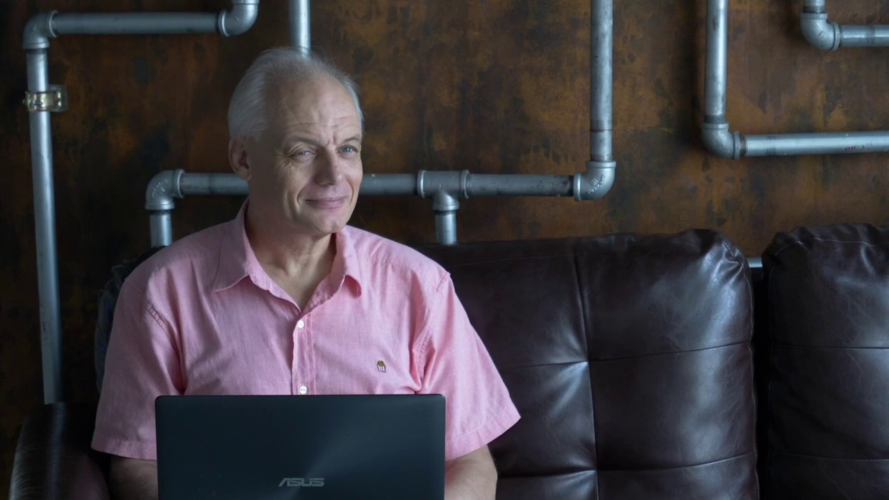 Payoneer Stories: Rob Palmer, CEO of Platinum Publishing - YouTube