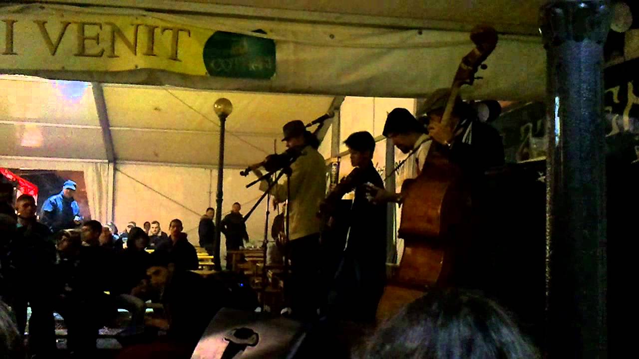 Sukar Nation la Hala Centrala IASI - YouTube