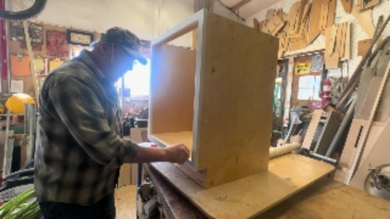 Assembling Kitchen Cabinet easy and efficiently - YouTube