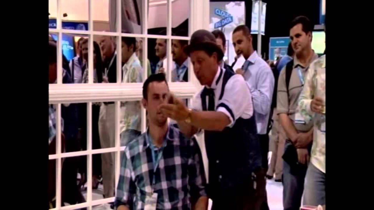 Crowd Gathering - Hilarious Watch Steal - YouTube