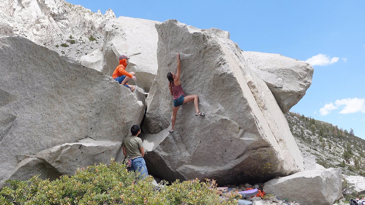 Bishop Bouldering - Rami’s Face, V7 - YouTube