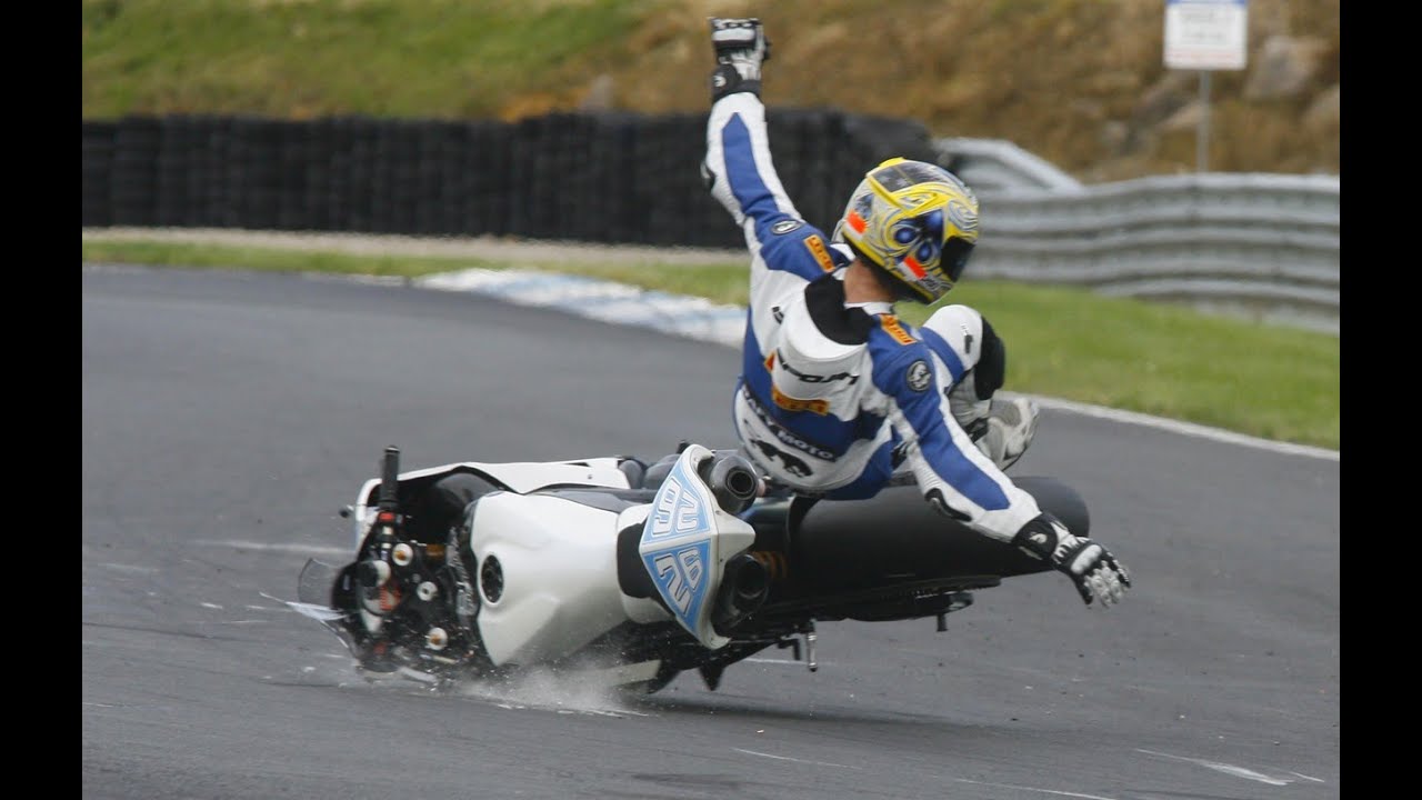 CRAZY AND STUPID MOTORCYCLES CRASH !!!! - YouTube