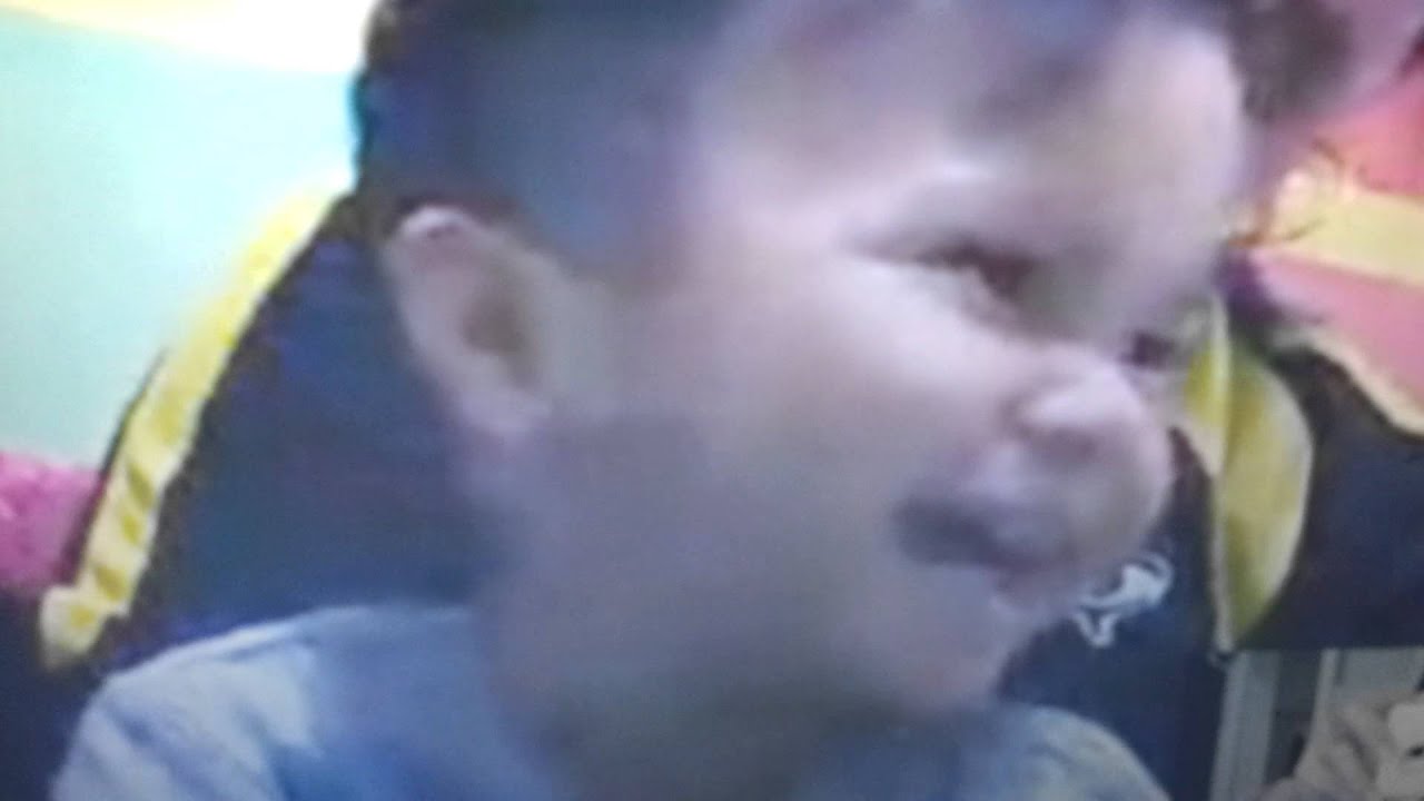 masayahing bata uriel 1yr and 1mo. - YouTube