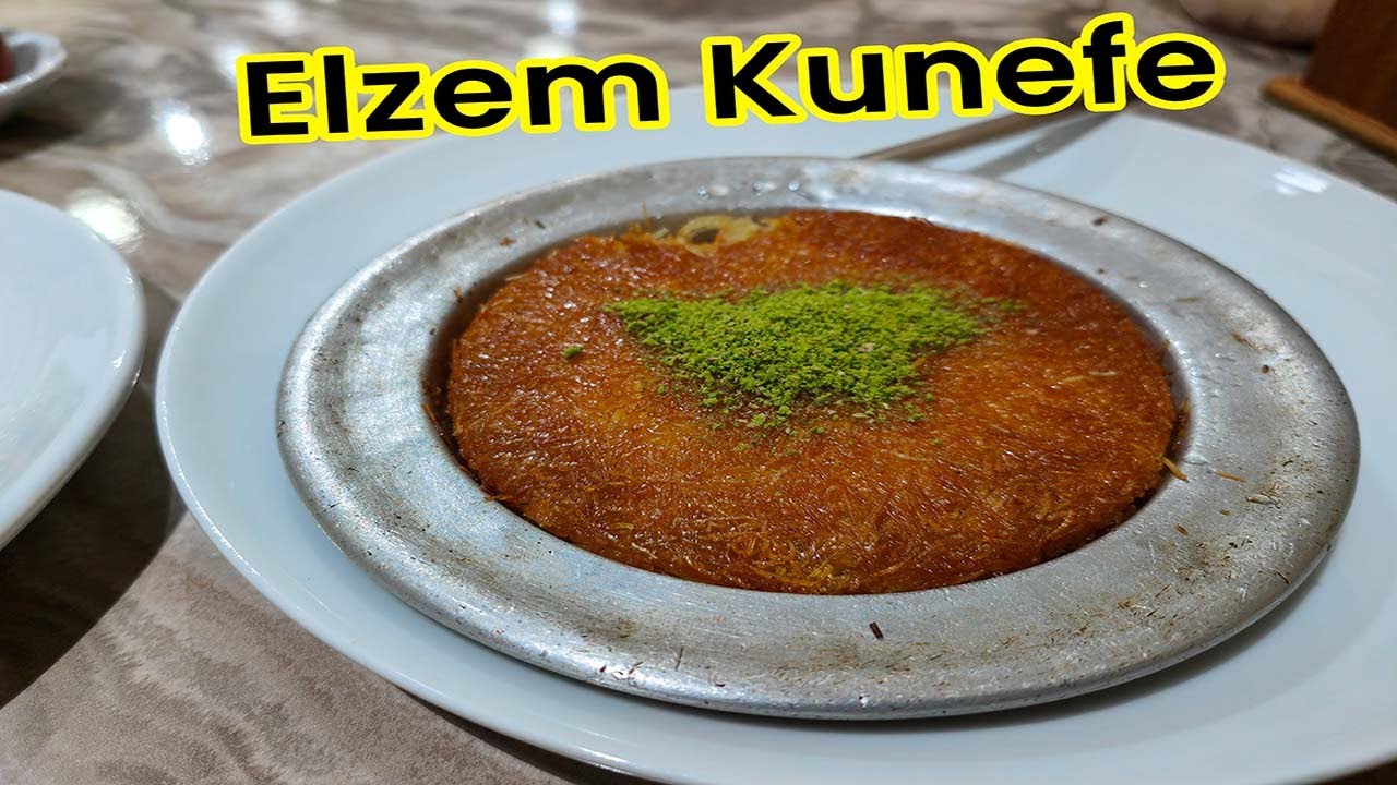 La Meilleure Kunefe à Istanbul chez Elzem Kunefe - YouTube