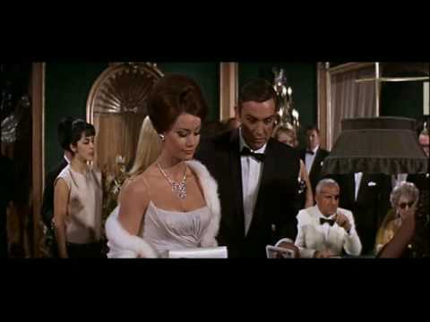 Thunderball (1965) movie review - YouTube