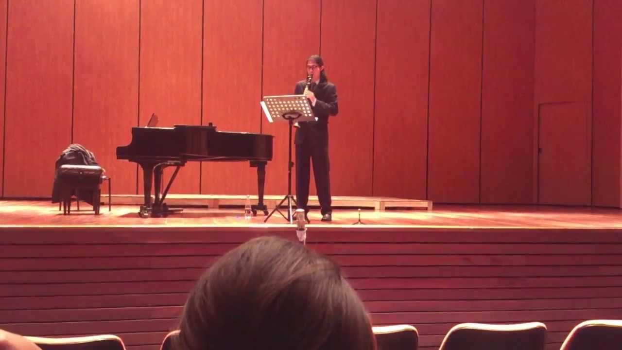Arlequin de Louis Cahuzac y Sonata de Saint-Saëns 2 y 3 mov. Fragmentos ...