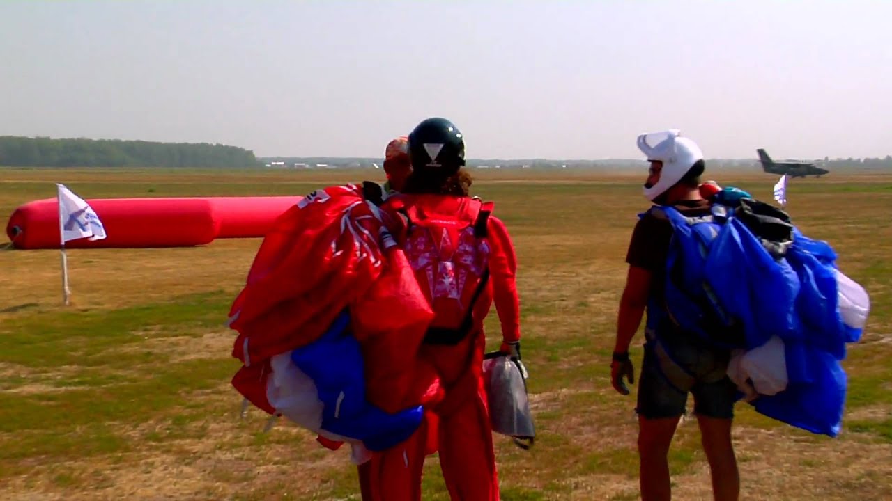 Aerograd HD SkyDiving, DZ Kolomna, Russia July 17-18, 2010 - YouTube HD ...