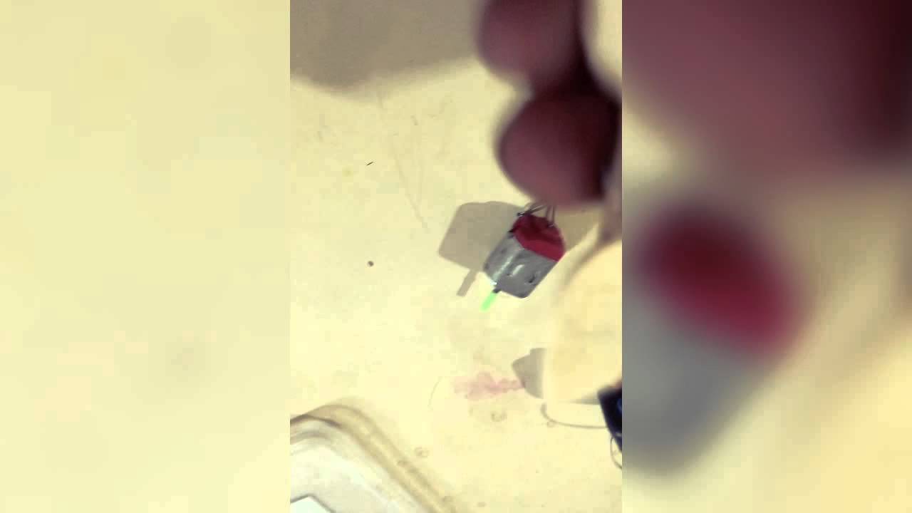DIY... Home made propellor for rubber powered glider... - YouTube