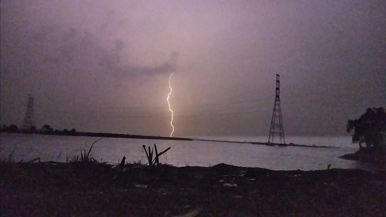 Top 5 Real Thunder Effect And Sounds || Beautiful Thunder Lighting In ...