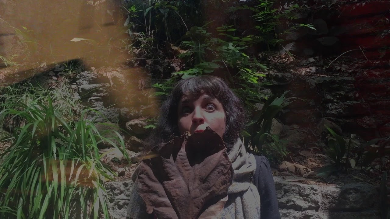 Nora Keyes & The Rococo Jet - Violet Flame - YouTube