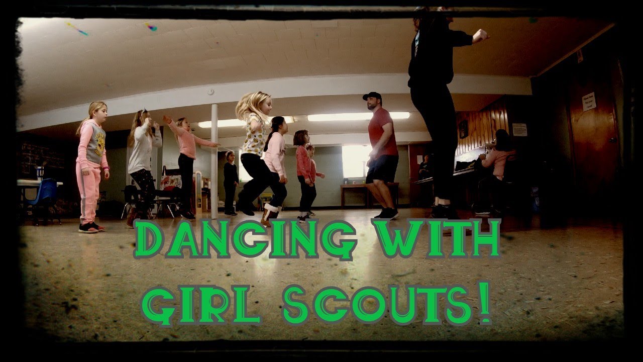 RANDOM | TEACHING DANCE AT GIRL SCOUTS! - YouTube