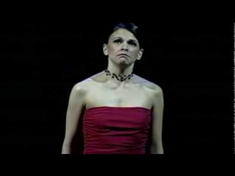 Sutton Foster \