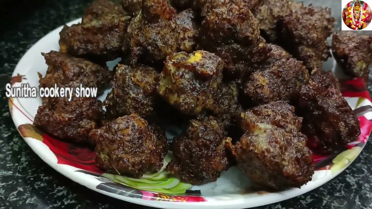 రాగులతో మెత్తటి నోట్లో కరిగి పోయే పునుగులు | raagi ravva punugulu ...