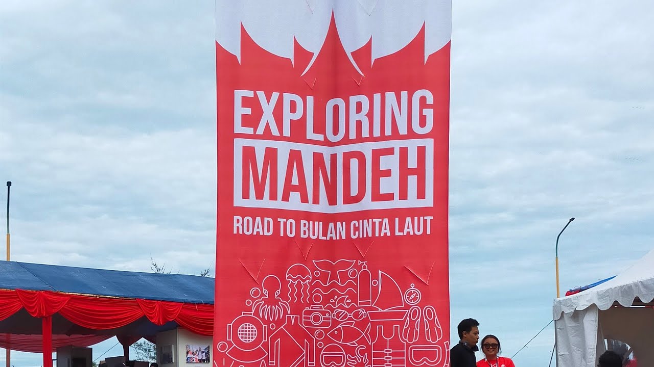 Exploring to Mandeh Cinta Laut - YouTube