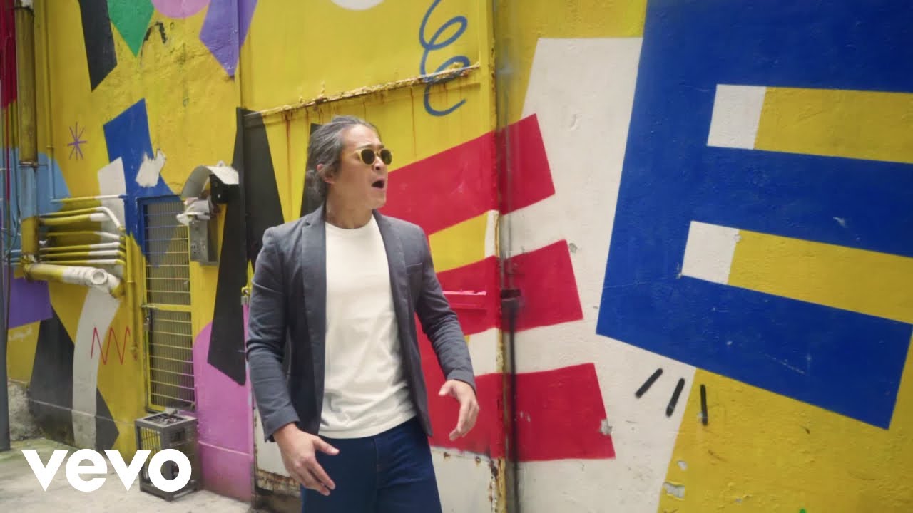 Mike Li - On My Feet ft. Joey Baugh - YouTube