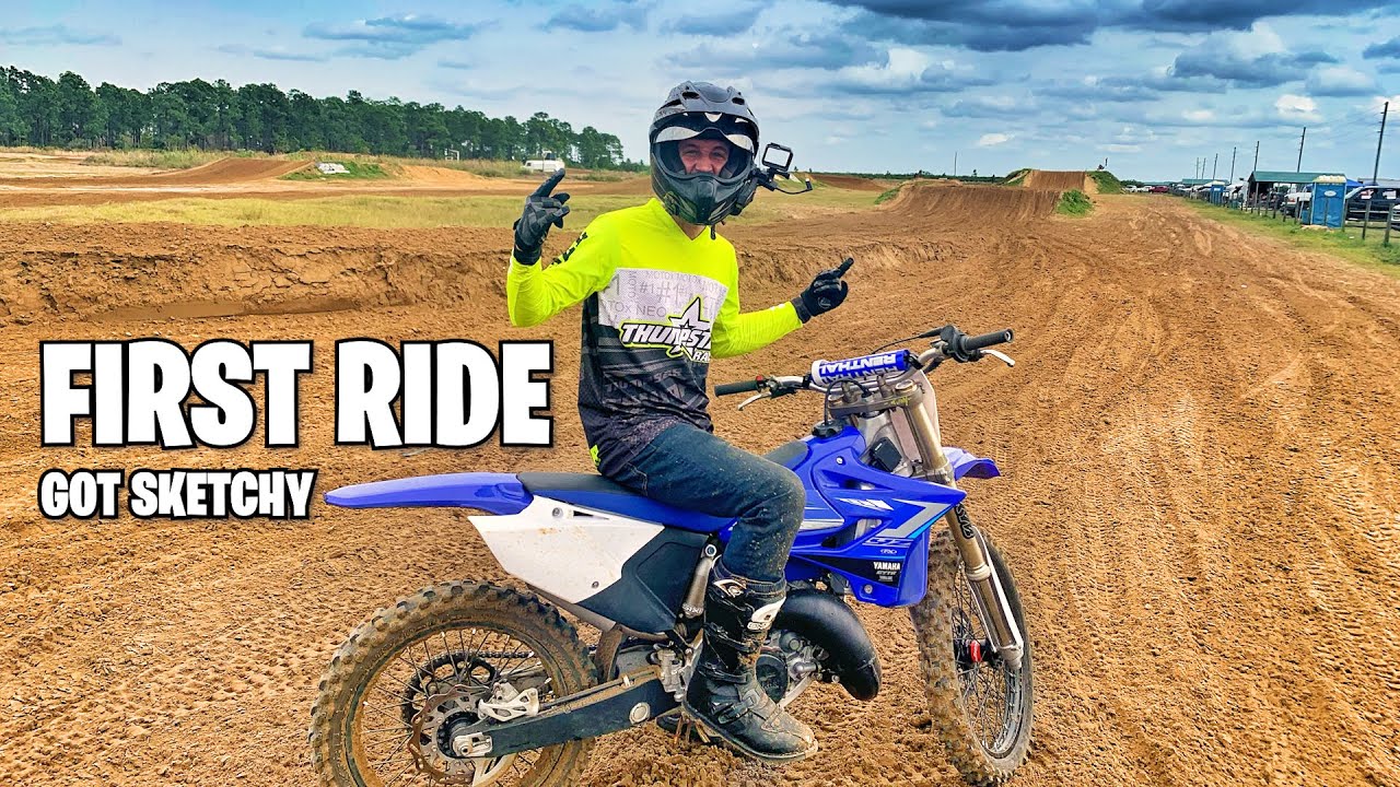 FIRST TIME AT THE MOTOCROSS TRACK! - YouTube