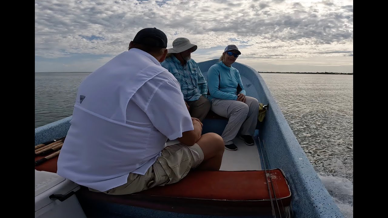 Fishing w/ Debbie - Eddie and Curtis - Progreso Yucatan - YouTube
