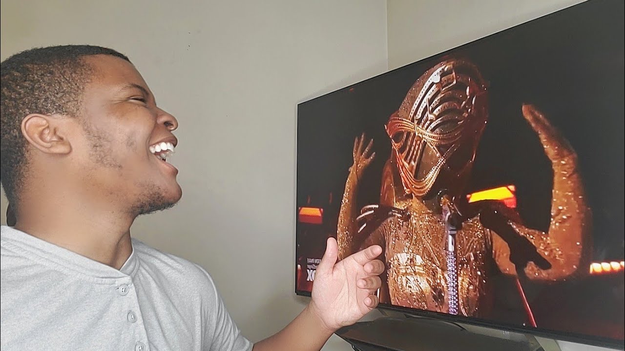 The Masked Singer - Amber Riley/The Harp "Gravity" (REACTION) - YouTube