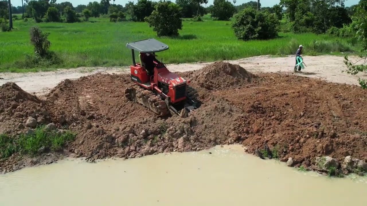 Start New Project..! Bulldozer HITACHI DX45M And Dump Truck 5Ton Pouring Soil To Delete Deep ...