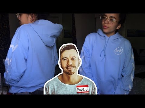 Unboxing & Reviewing ItsYeBoi Official Merch! - YouTube