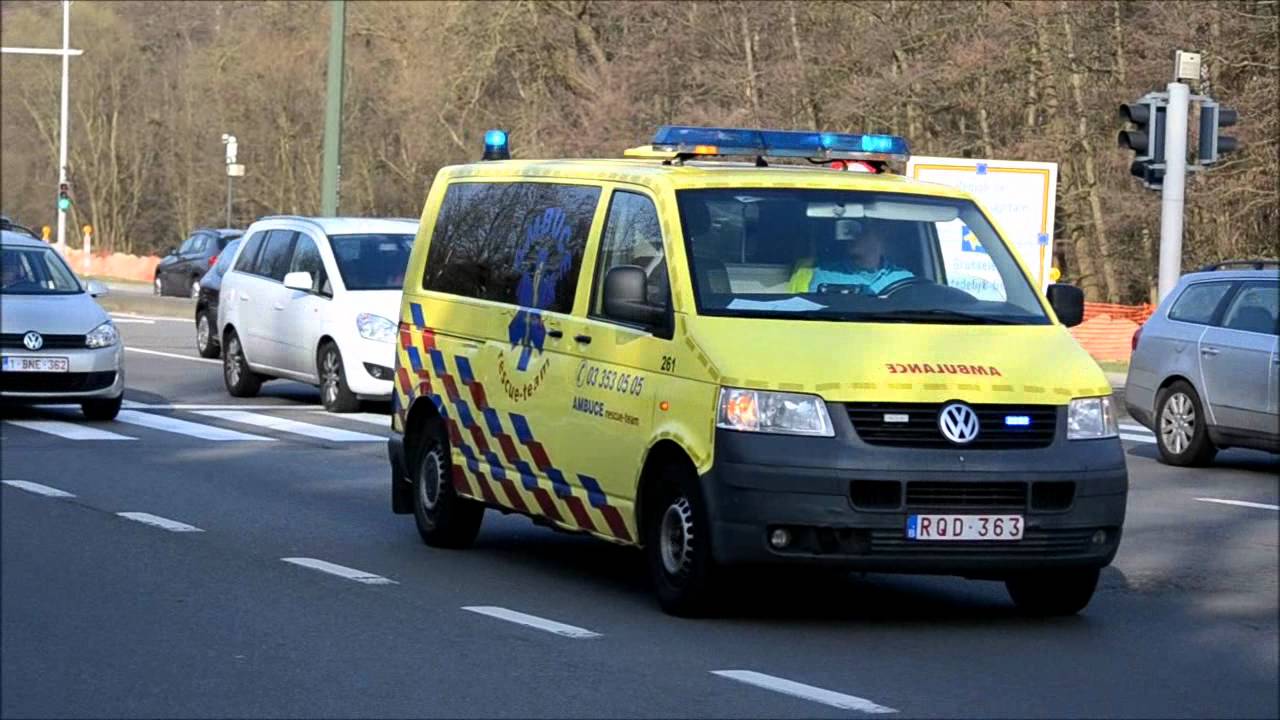 Ambulance Ambuce Rescue-Team - YouTube