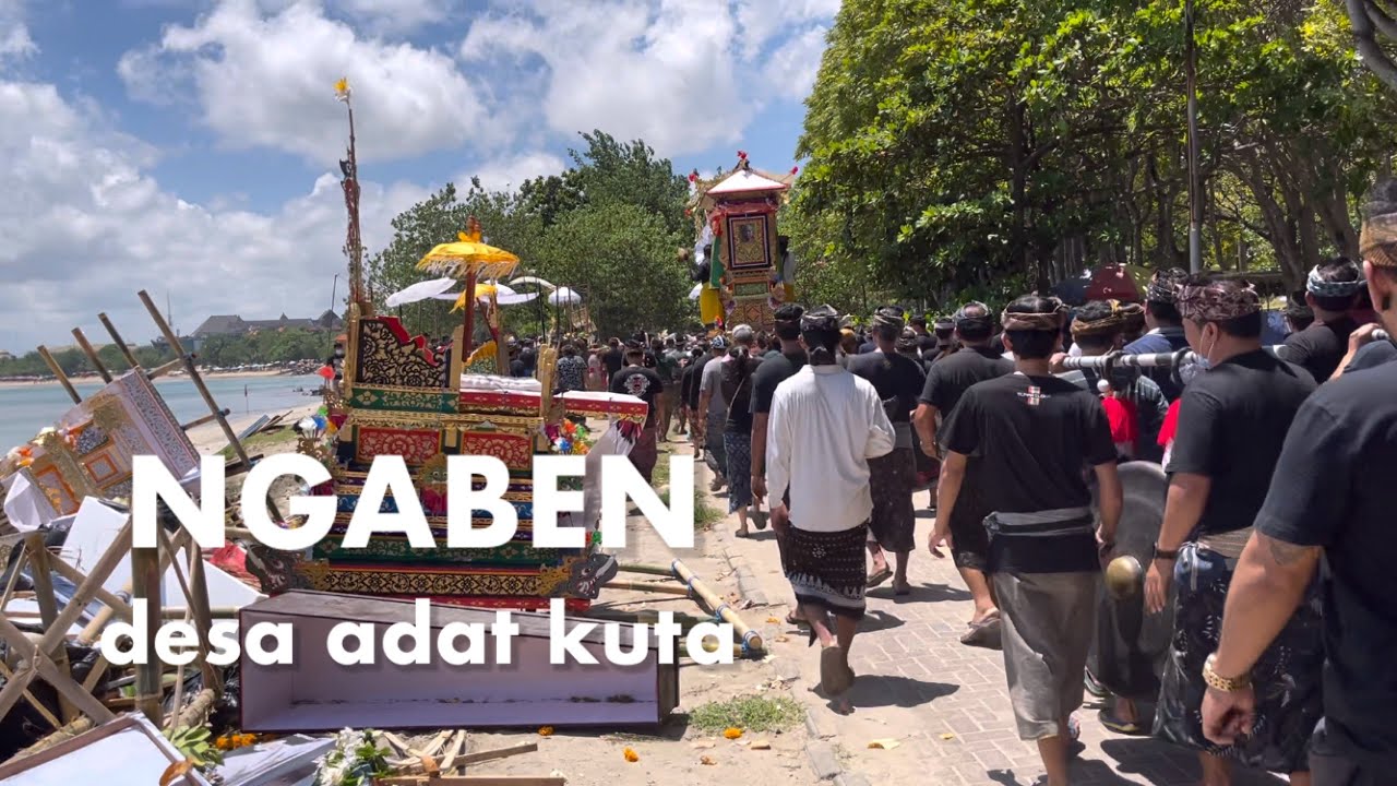 Ngaben desa adat kuta - YouTube