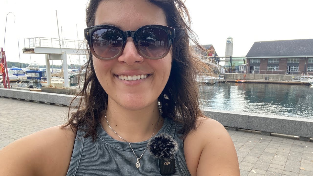 Toronto LIVE: Exploring The City On A Wednesday Evening - YouTube