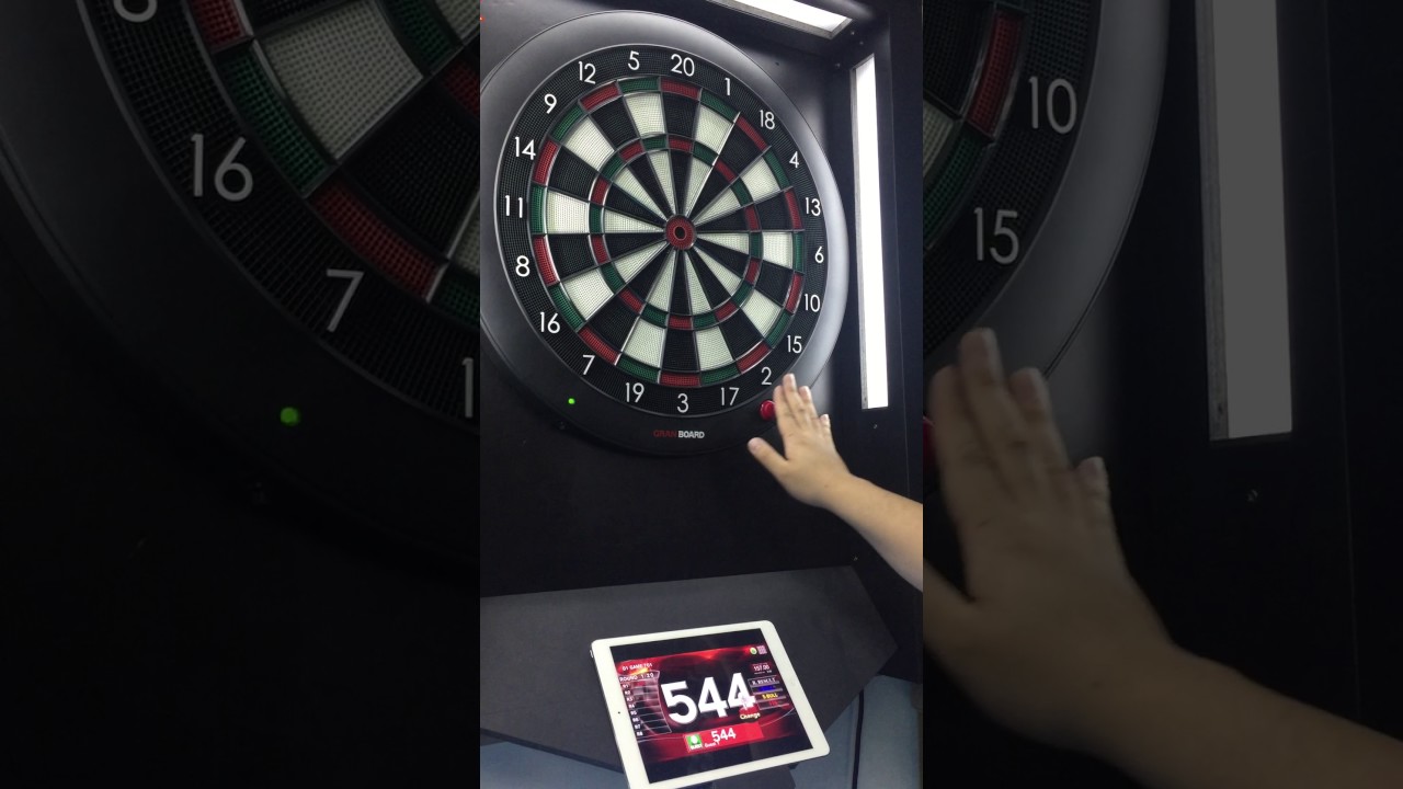 iDeal Shop 示範 Gran board 2 藍芽電子飛鏢靶 - YouTube