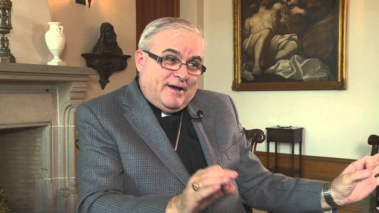 Tragédie à Lac-Mégantic : Entrevue avec Mgr Luc Cyr, Archevêque de ...