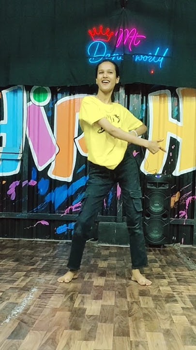 #holispecial #happyholi #kamariya hila rahi hai | pavan Singh song #pavansingh #bhojpuri # ...