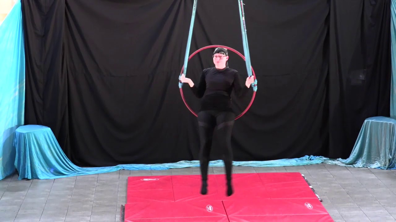 Tippy Hoop - solo by Amy Heim - YouTube