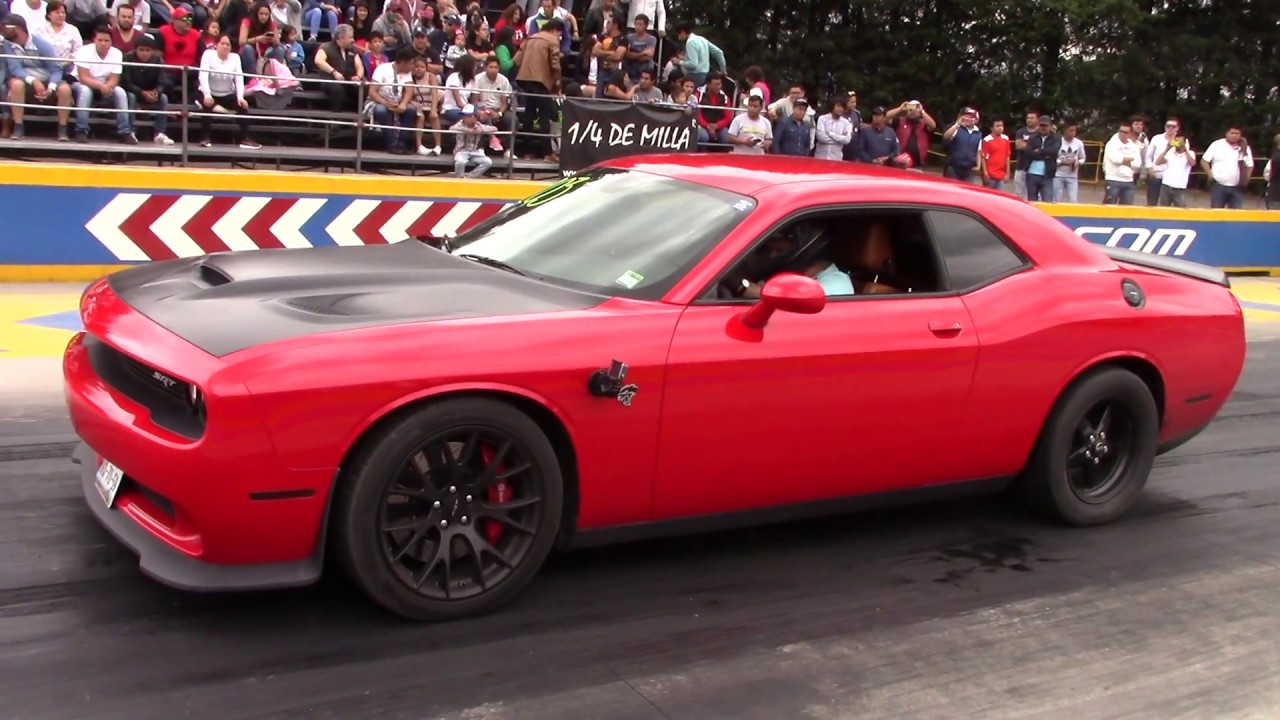 Dodge challenger SRT SC Vs Dodge Challenger Hellcat - YouTube