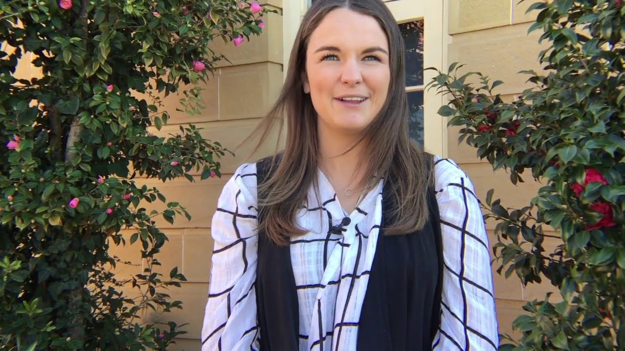 Wowow Bridget - YouTube
