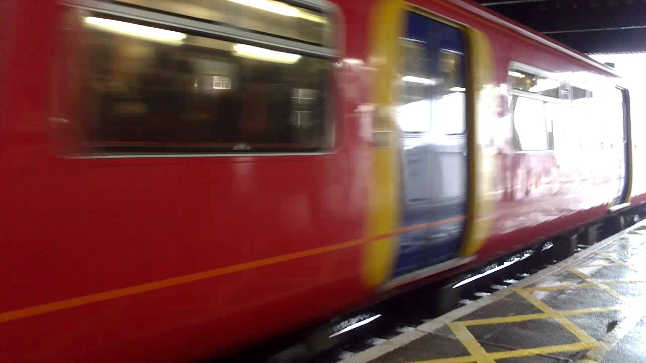 South West Trains Class 455 arrives at Clapham junction - YouTube