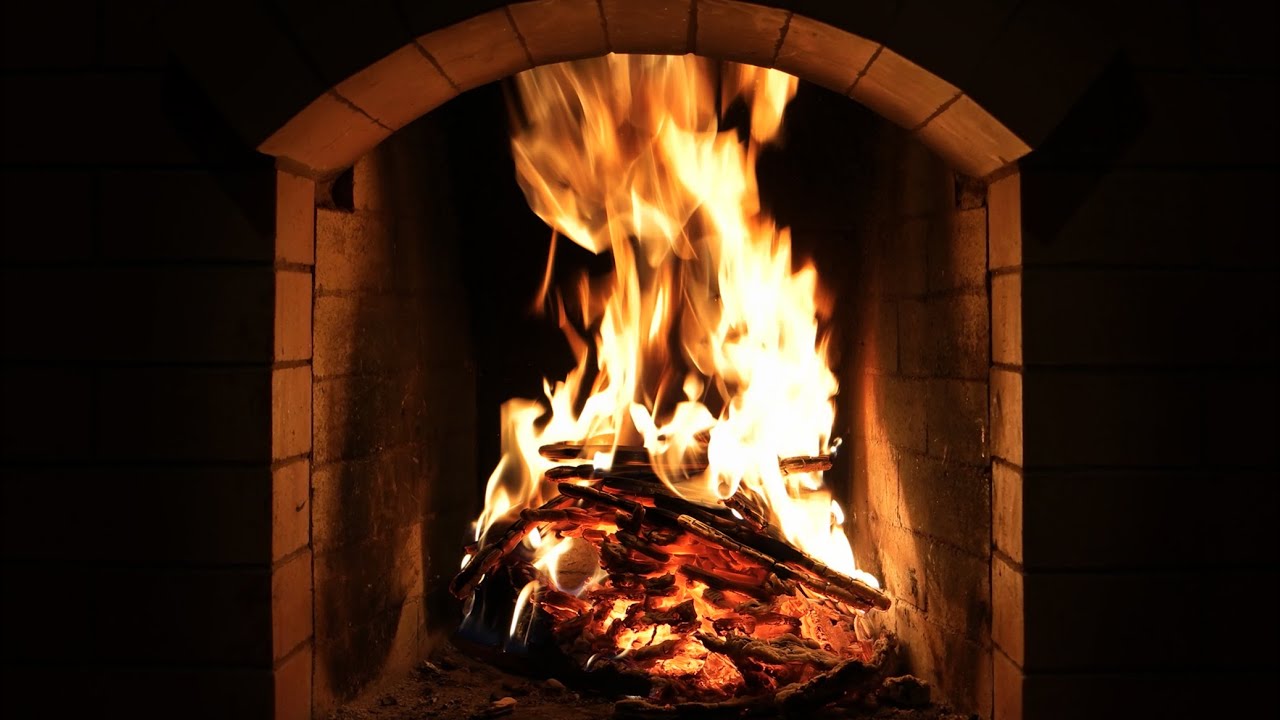 CRACKLING FIREPLACE with Howling WIND Sounds 10 hours - WINTER ...