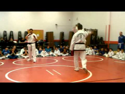 TKD Demostracion De Formas Hwan Ran Tul 10-26-13