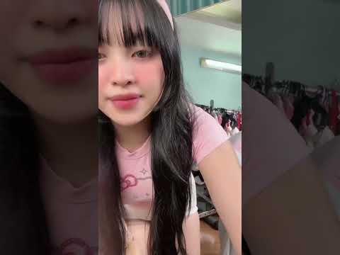 Jualan baju online apem tembem banget bunda 