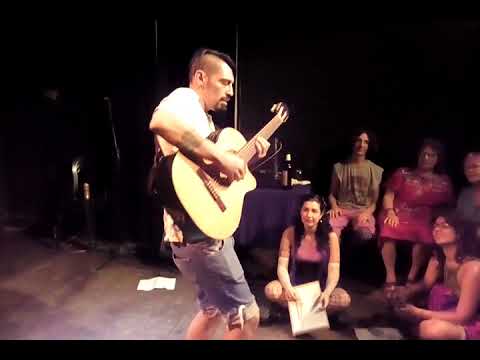 Simon Bernal invitade musical - YouTube