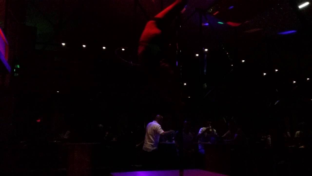 Démonstration Pole Dance - Ambre - Pole Together - YouTube