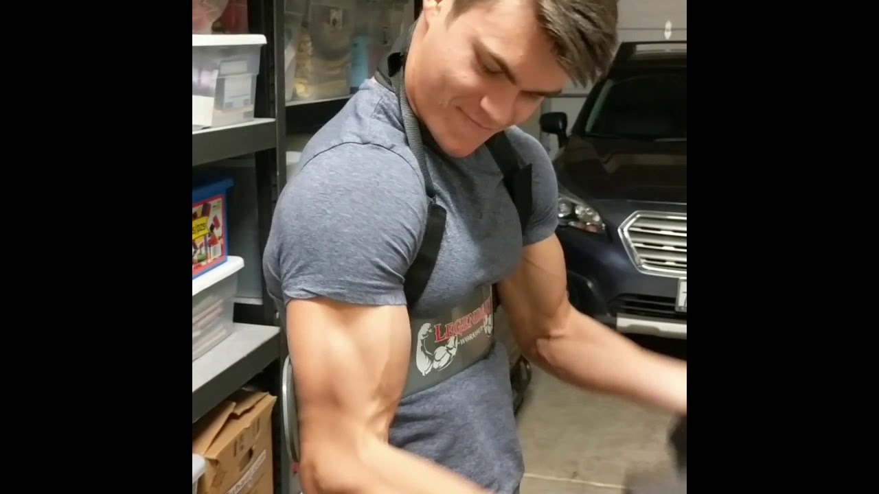 Bodybuilding Transformation (15-17) - YouTube