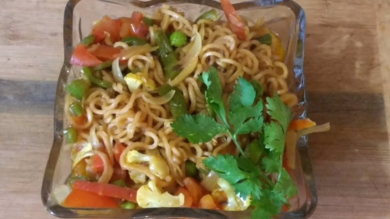 Mix Veg Maggi | Quick Maggi Recipe | मिक्स वेज मेगी रेसिपी | Kitchen ...