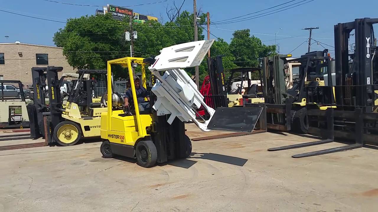 ROTATING BALE CLAMP MODEL 35D22552 00001P (3) - YouTube