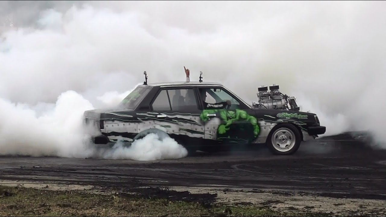 GRUMP BLOWN V8 COROLLA BURNOUT AT UBC 6 AVALON SPEEDWAY 15.3.2014 - YouTube