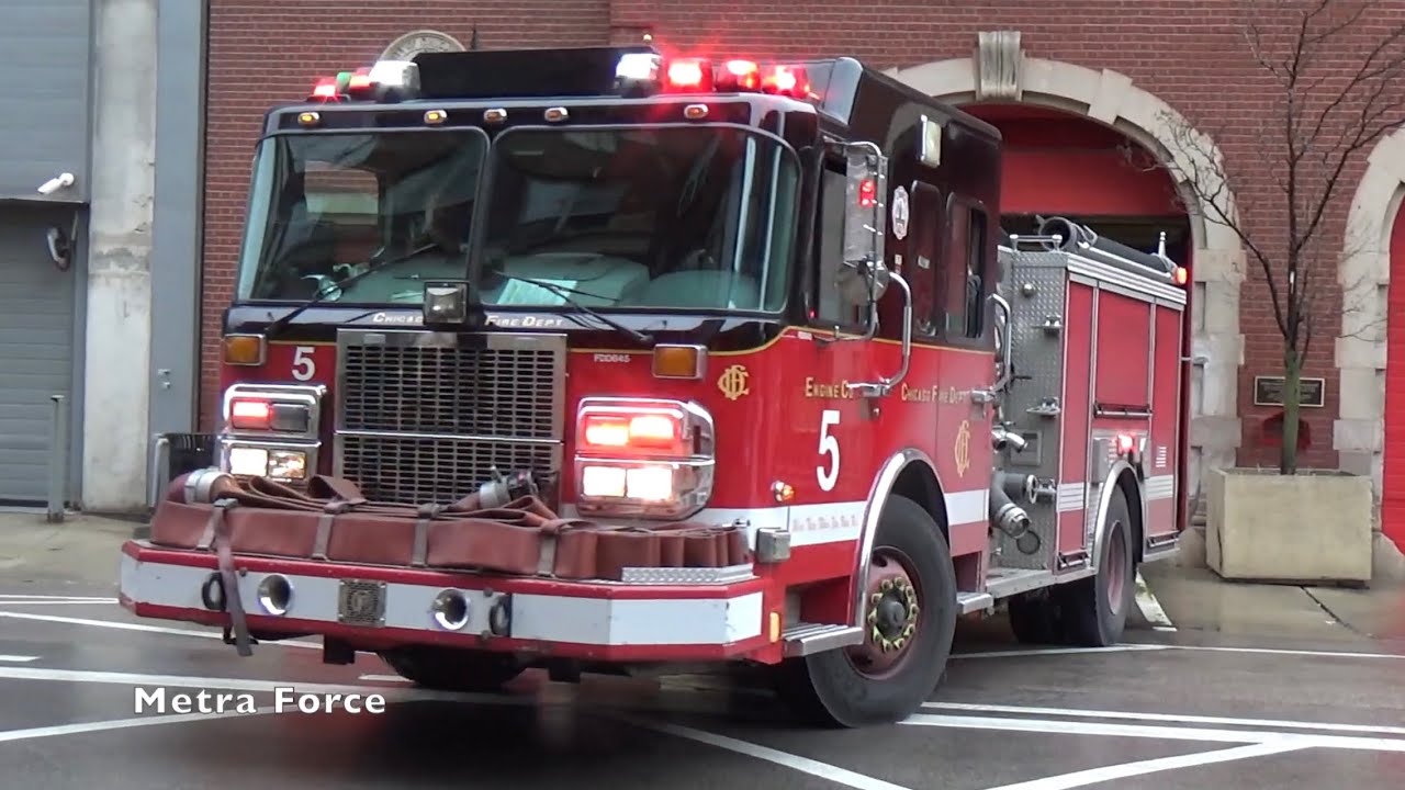 Chicago Fire Dept Engine 5 Responding - YouTube