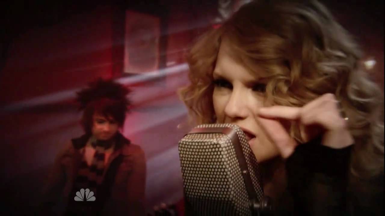 Taylor Swift - Haunted [HD] [Unchanged Audio] - YouTube