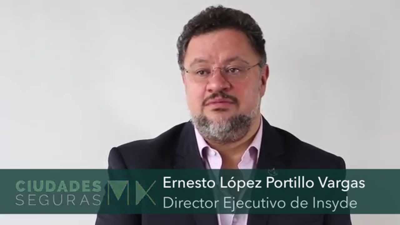 Mando Único - Entrevista con Ernesto López Portillo - YouTube