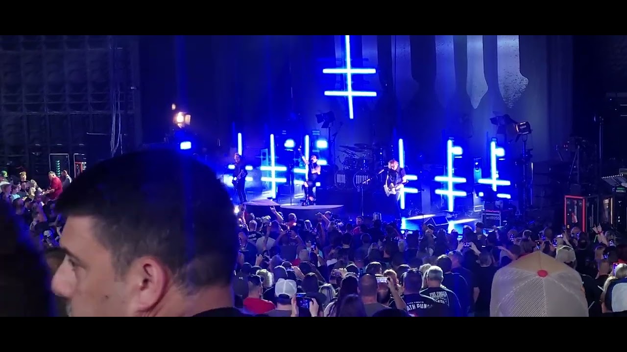 Marilyn Manson, The Dope Show - YouTube
